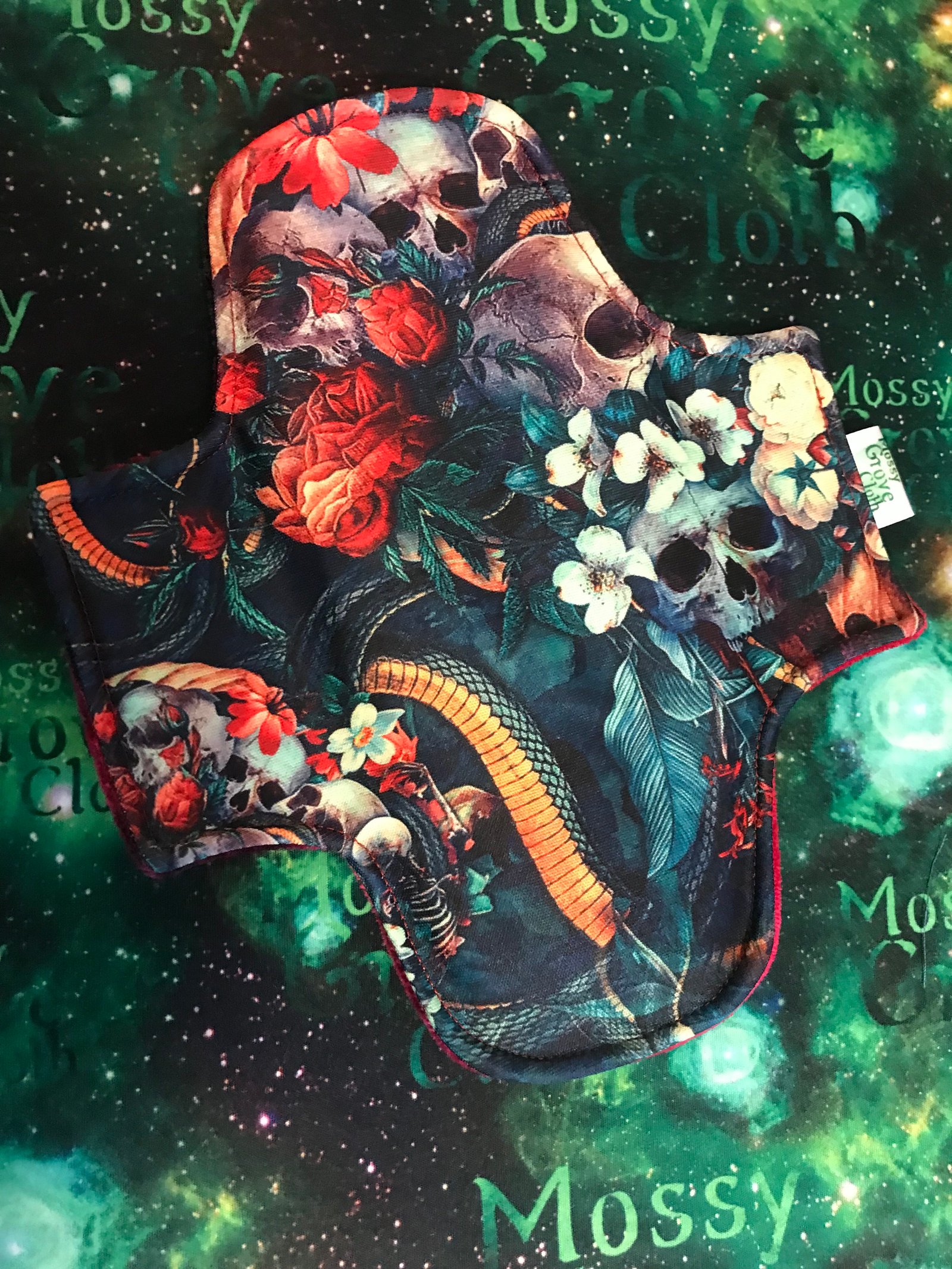 8″ Heavy MC Skulls and Snakes 2 | Mossy Grove Cloth